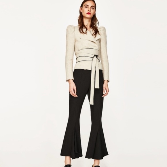 Zara | Jackets & Coats | Zara Structured Shoulder Linen Blend Blazer ...